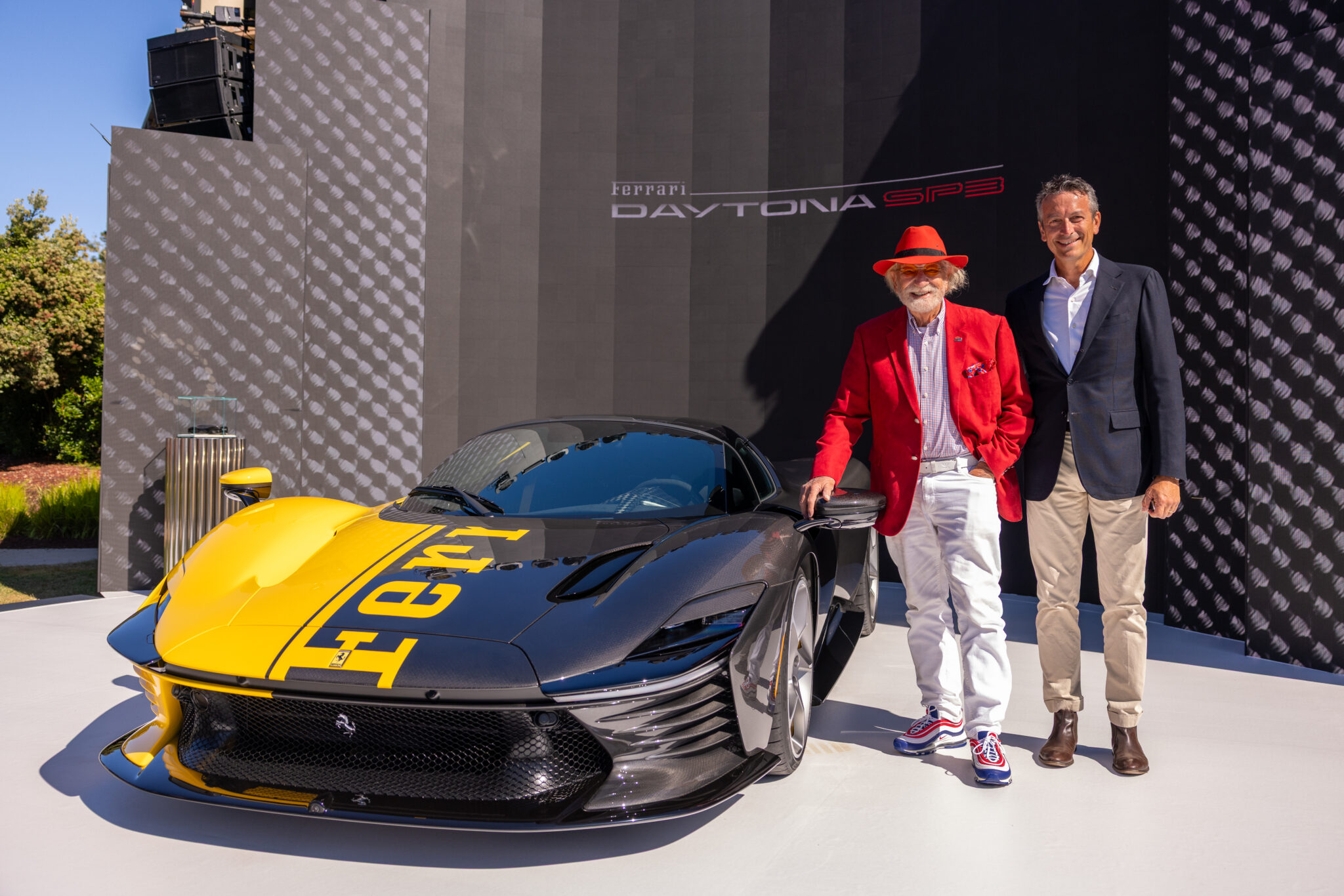 Ferrari Avslöjar En Unik Daytona SP3 För Välgörenhet – En Ikonisk ...